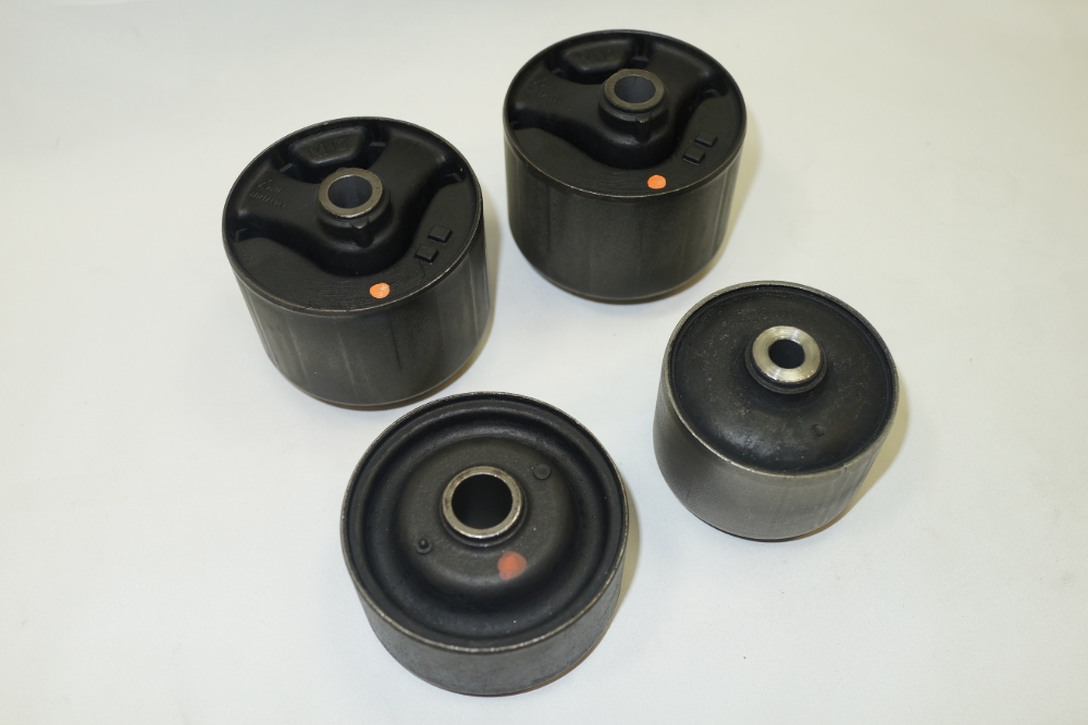 RALLIART ENGINE MOUNTING BUSH KIT - EVO 7-9 - Ross Sport Europe Ltd